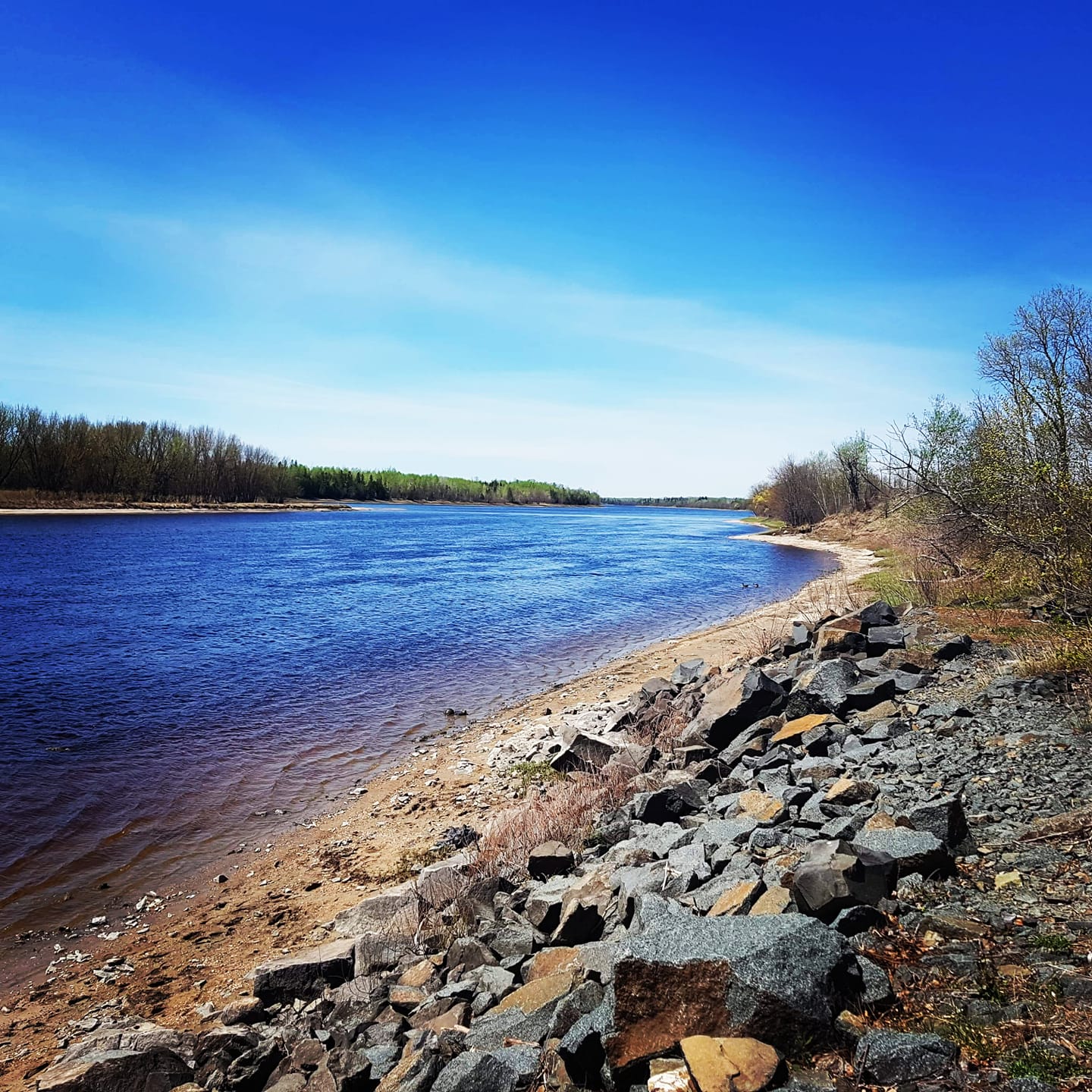 Fishing the Rainy River - WALLEYE CAPITAL OF THE WORLD